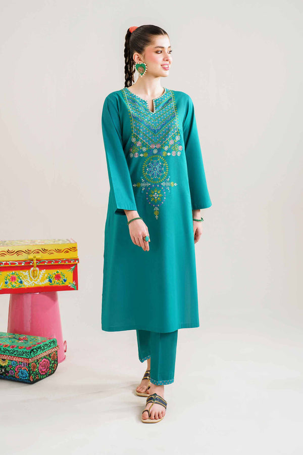 Women Dress | Latest Women Dress Design in Pakistan – NISHAT