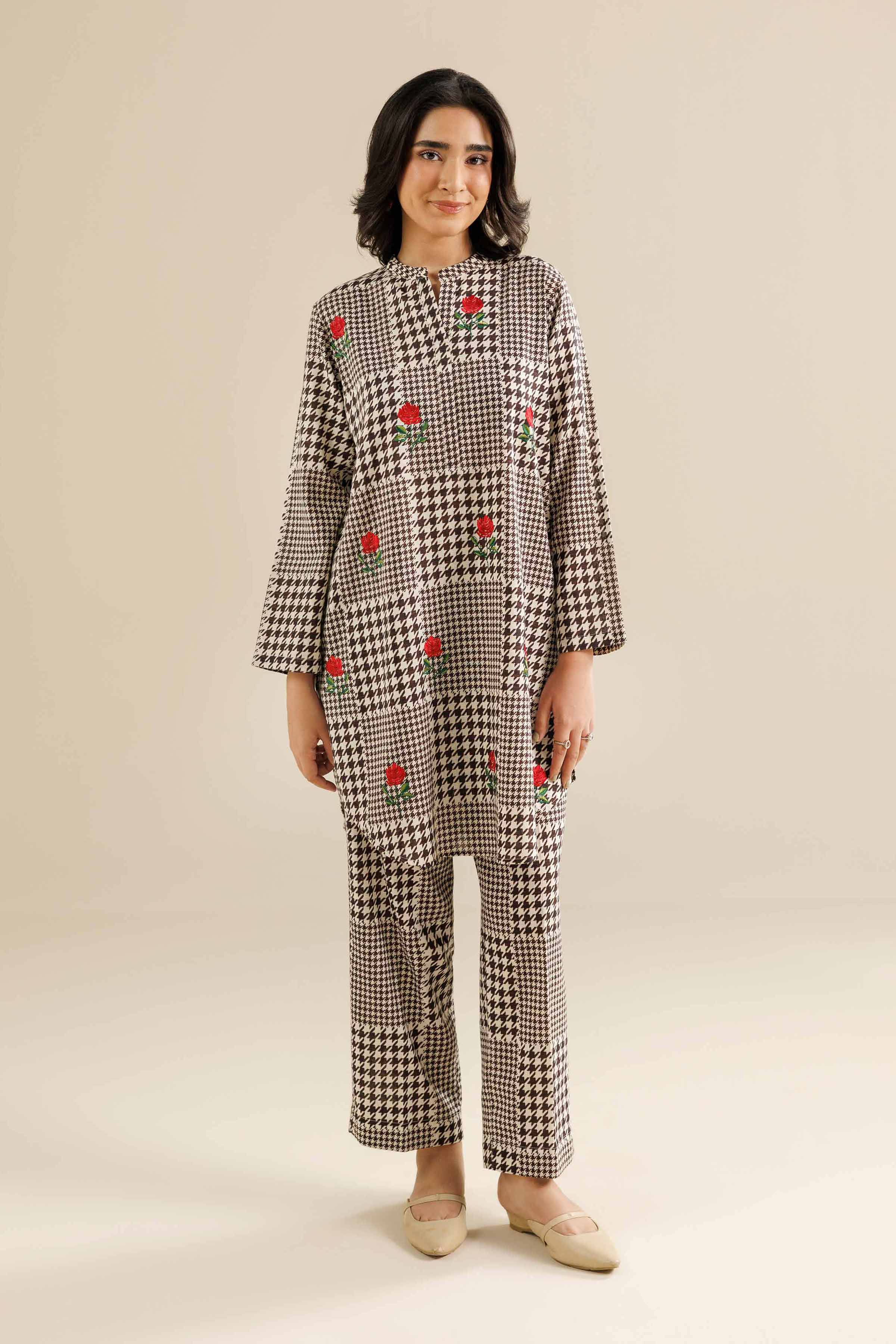 2 Piece - Embroidered Suit - PW25-288 Pret Winter 2025 Vol-1 – NISHAT